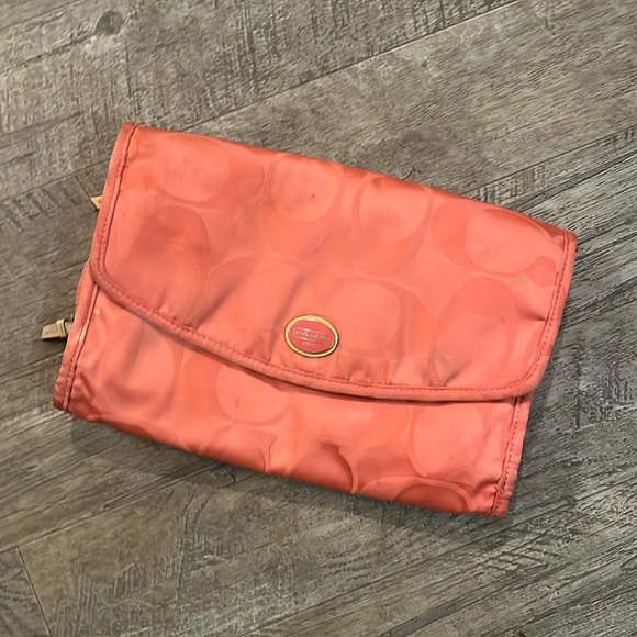 Coach | Makeup | Coach Makeup Bag | Poshmark